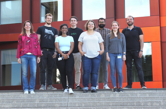 group-small — Institut für Parasitologie